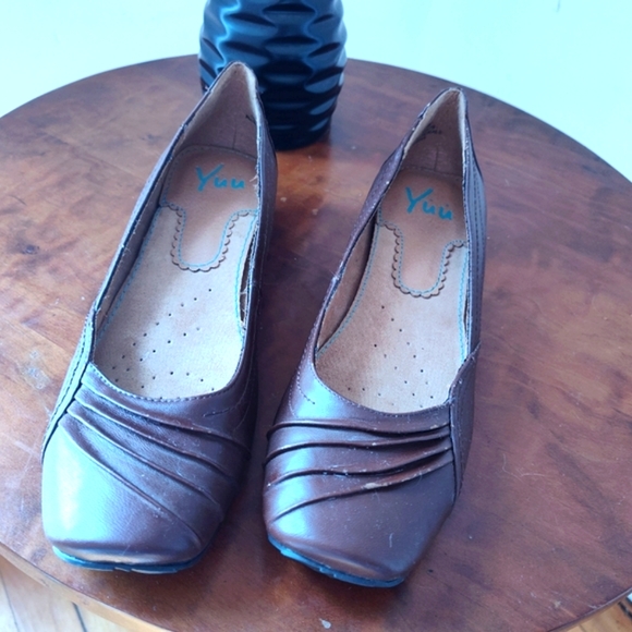Yuu | Shoes | Yuu Franca Brown Flatslipper With Low Wedge Heel | Poshmark